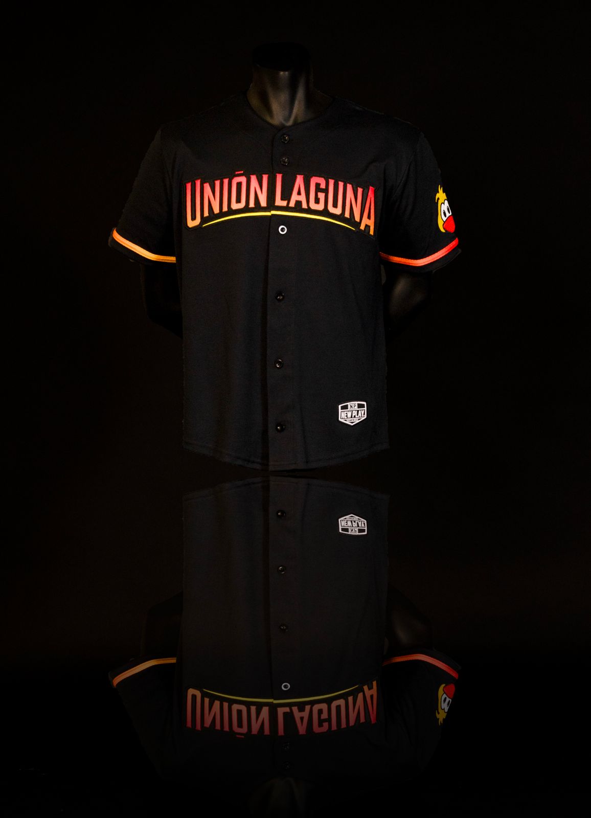 Presentan los nuevos uniformes de los Algodoneros de Unión Laguna ...